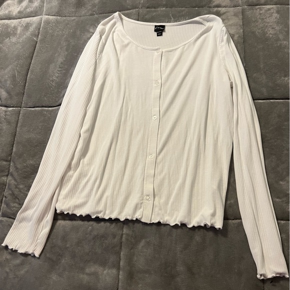 art class | Shirts & Tops | Worn Twice Art Class Girls Lightweight ...